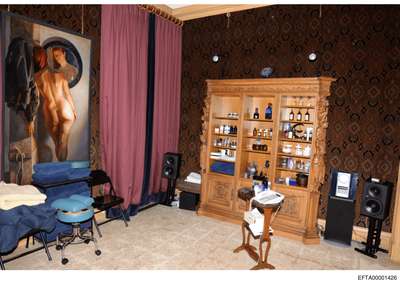 Epstein Files Gallery | 5,600+ Official Court Documents & Photos