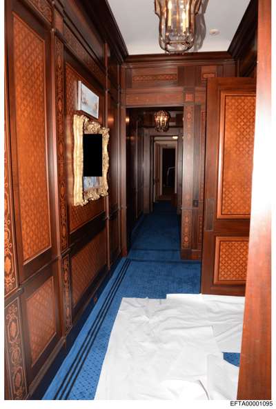 Epstein Files Gallery | 5,600+ Official Court Documents & Photos